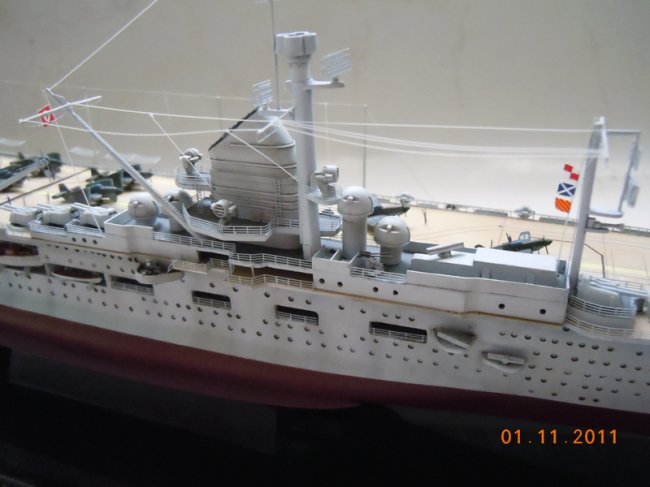 1/720 Revell German Aircraft Carrier Graf Zeppelin by Paolo Yuen